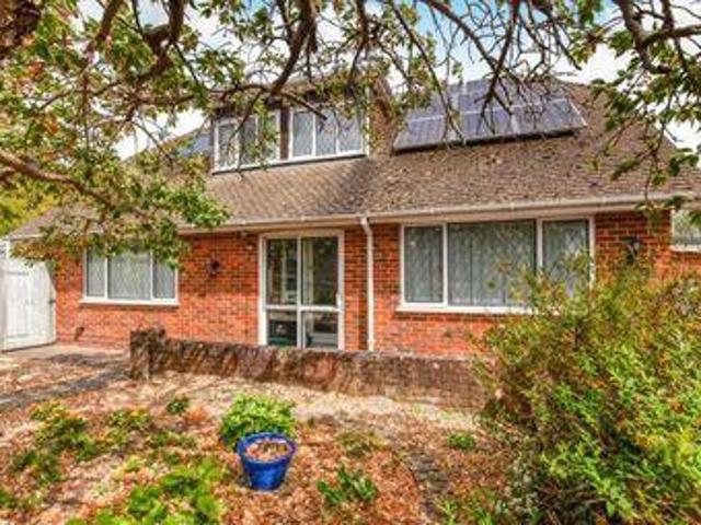 4 Bedrooms Bungalow for sale in Oxenbridge Lane, Etchingham, East Sussex TN19
