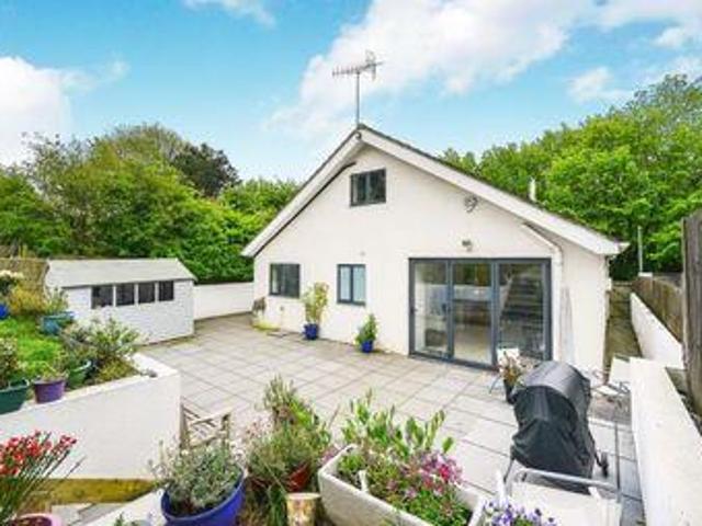 4 Bedrooms Bungalow for sale in Braypool Lane, Patcham, Brighton, East Sussex BN1