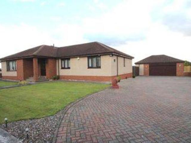 4 Bedrooms Bungalow for sale in Hill View, Kinglassie, Lochgelly, Fife KY5