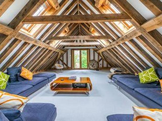 4 Bedrooms Barn conversion for sale in Emms Lane, Brooks Green, Horsham, West Sussex RH13