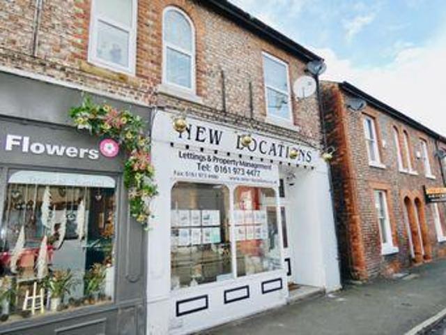 4 Bedrooms Block of flats for sale in Tatton Road, Sale M33