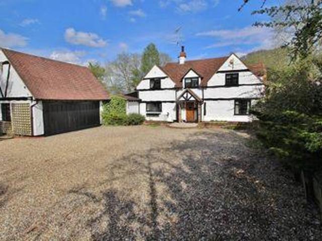4 Bedrooms Cottage for sale in Mariners Lane, Southend, Reading RG7