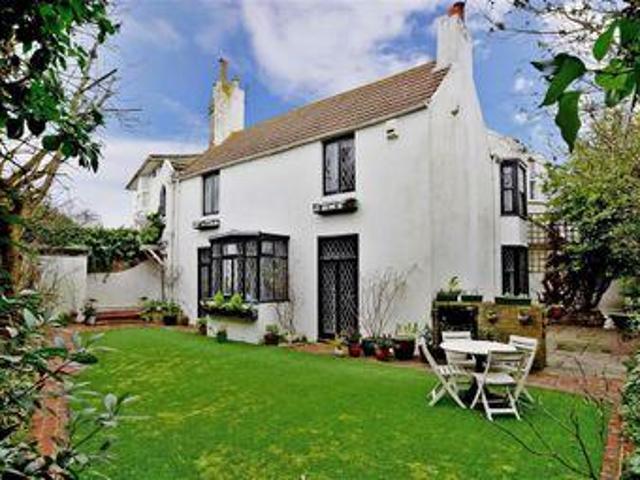 4 Bedrooms Cottage for sale in Vine Place, Brighton, East Sussex BN1