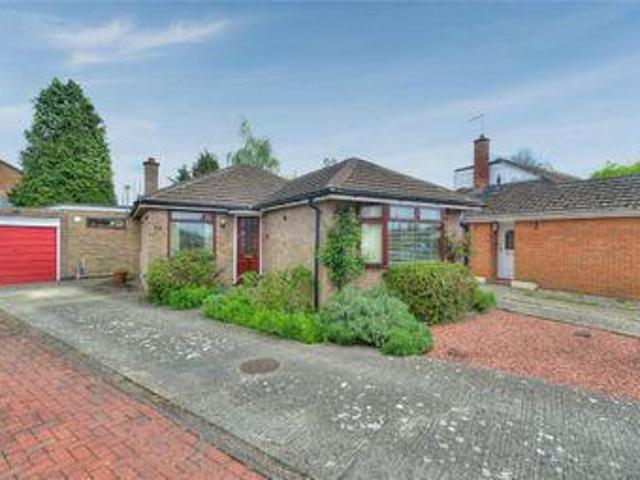 4 Bedrooms Detached bungalow for sale in Dashwood Avenue, Yarnton, Kidlington, Oxfordshire OX5