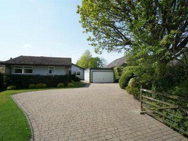 4 Bedrooms Detached bungalow for sale in Parkers Lane, Dore, Sheffield S17