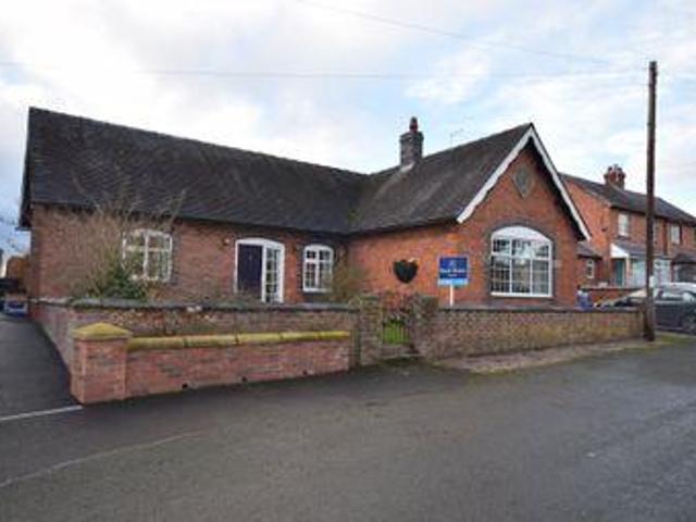 4 Bedrooms Detached bungalow for sale in Prees Road, Calverhall, Whitchurch SY13