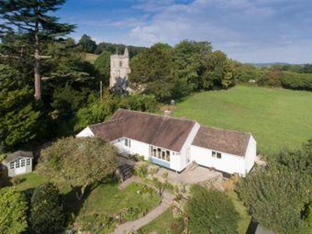 4 Bedrooms Detached bungalow for sale in Swallowcliffe, Salisbury SP3