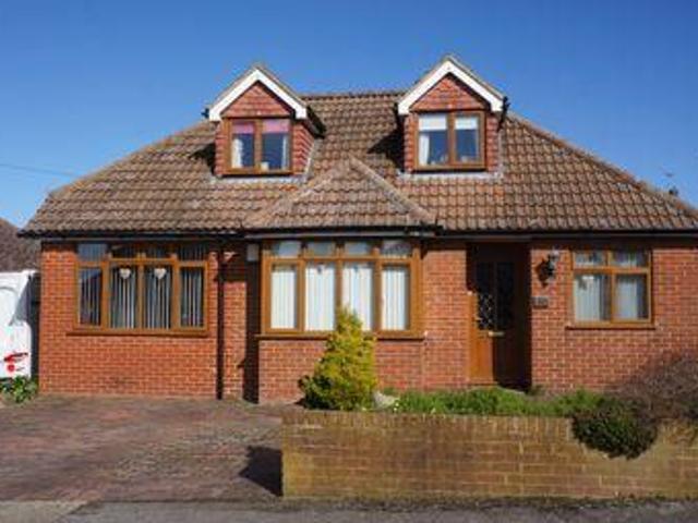4 Bedrooms Detached bungalow for sale in Seymour Avenue, Whitstable CT5
