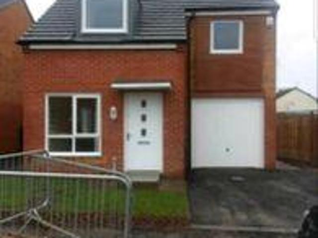4 Bedrooms Detached house for rent in Metcombe Way, Beswick M11