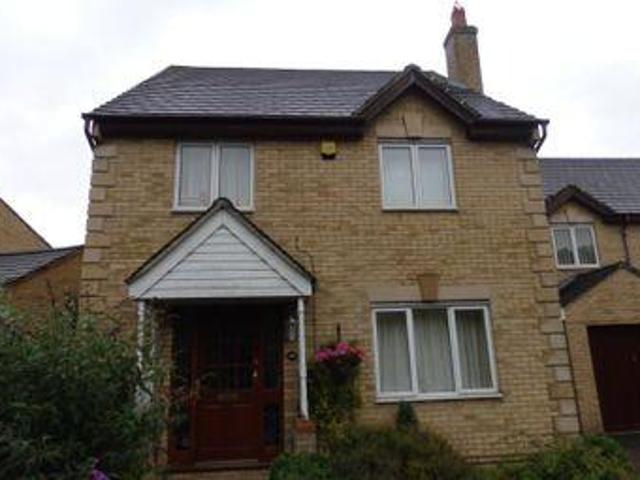 4 Bedrooms Detached house for rent in Asgard Drive, Bedford MK41