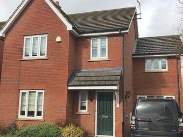 4 Bedrooms Detached house for rent in Beanfield Close, Riseley, Bedford MK44
