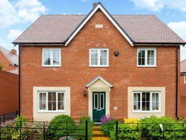 4 Bedrooms Detached house for rent in Beaker Way, Salisbury SP2