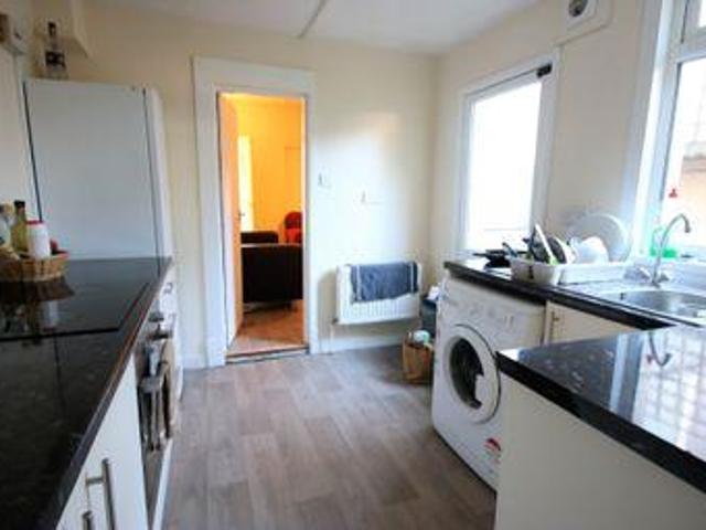 4 Bedrooms Detached house for rent in Bear Road, Brighton BN2