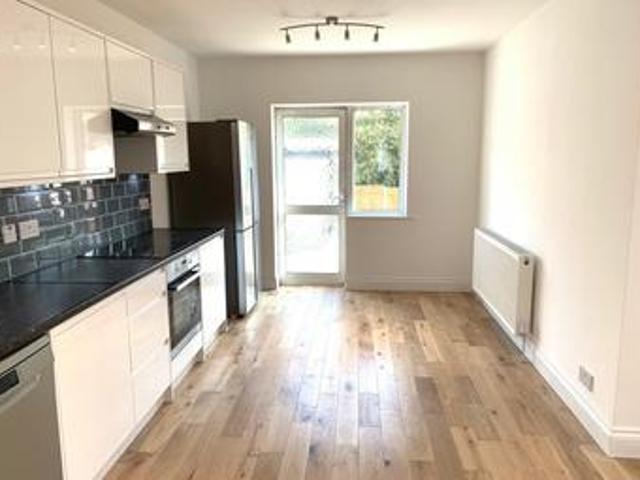 4 Bedrooms Detached house for rent in Bittacy Rise, Mill Hill, London NW7