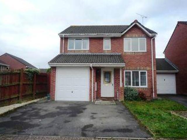 4 Bedrooms Detached house for rent in Blackberry Drive, Barry, Vale Of Glamorgan CF62