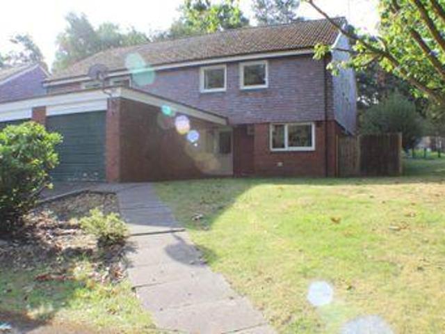 4 Bedrooms Detached house for rent in Bolley Avenue, Bordon GU35