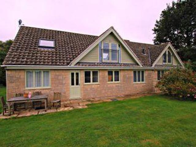 4 Bedrooms Detached house for rent in Brimpsfield, Gloucester GL4