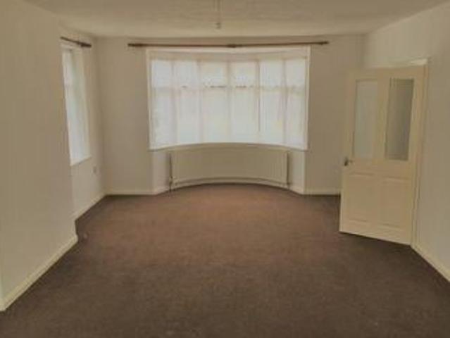 4 Bedrooms Detached house for rent in Bromham Road, Bedford MK40
