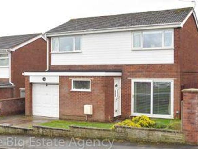 4 Bedrooms Detached house for rent in Clivedon Road, Connah´s Quay, Deeside CH5