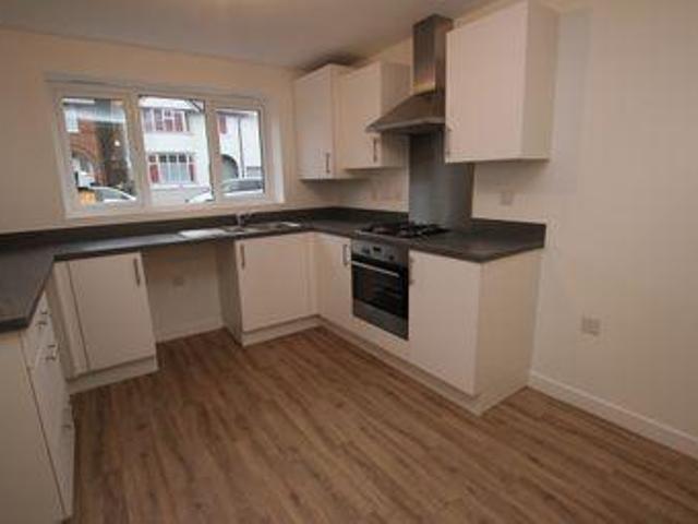 4 Bedrooms Detached house for rent in Cottesmore Road, Nottingham NG7