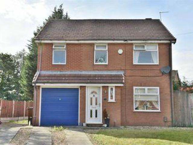 4 Bedrooms Detached house for rent in Denbigh Grove, Atherton, Manchester M46