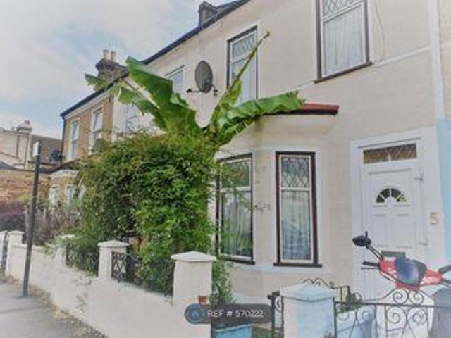 4 Bedrooms Detached house for rent in Donald Road, Croydon CR0