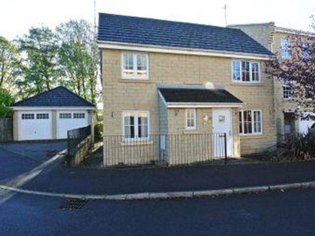4 Bedrooms Detached house for rent in Gleneagles Drive, Lancaster LA1