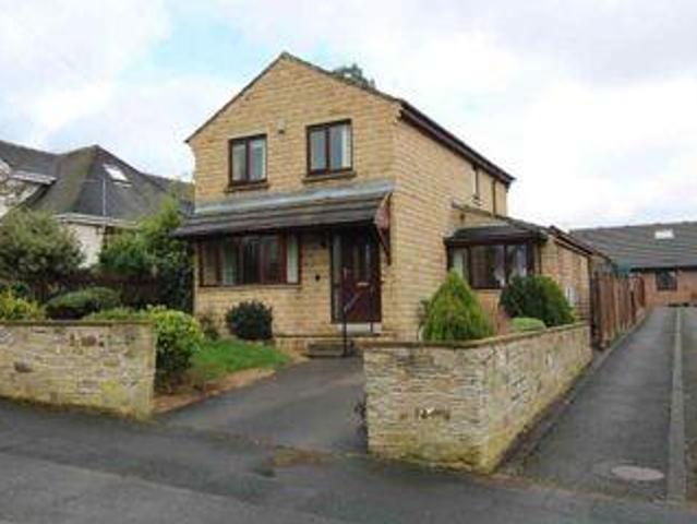 4 Bedrooms Detached house for rent in Glebe Gate, Thornhill, Dewsbury WF12