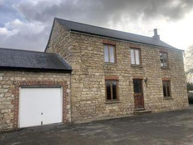 4 Bedrooms Detached house for rent in Great North Road North, Aberford, Leeds LS25