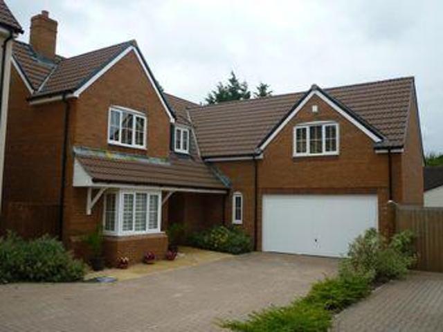 4 Bedrooms Detached house for rent in Hazel Brook Gardens, Bristol BS10