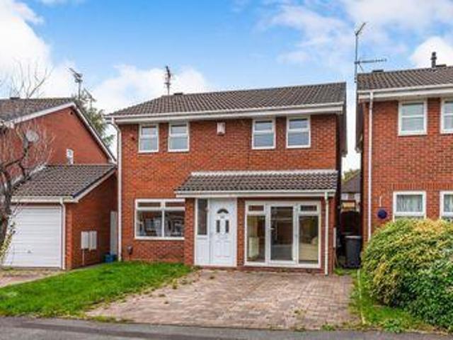 4 Bedrooms Detached house for rent in Honeywood, Newcastle ST5