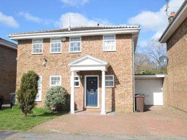 4 Bedrooms Detached house for rent in Icknield Close, St Albans AL3