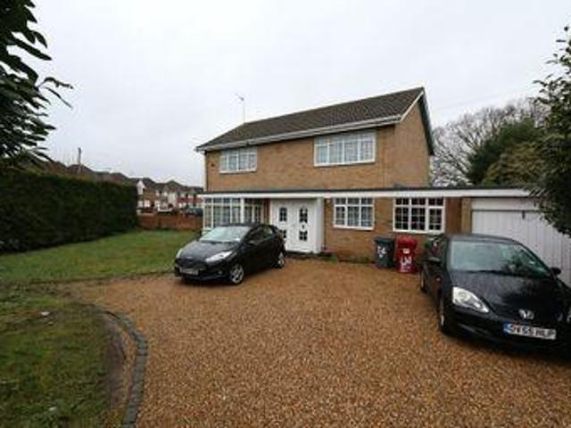 4 Bedrooms Detached house for rent in Kendrick Road, Slough, Berkshire SL3