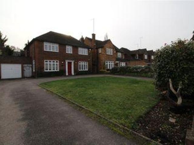 4 Bedrooms Detached house for rent in Kingwell Road, Barnet EN4