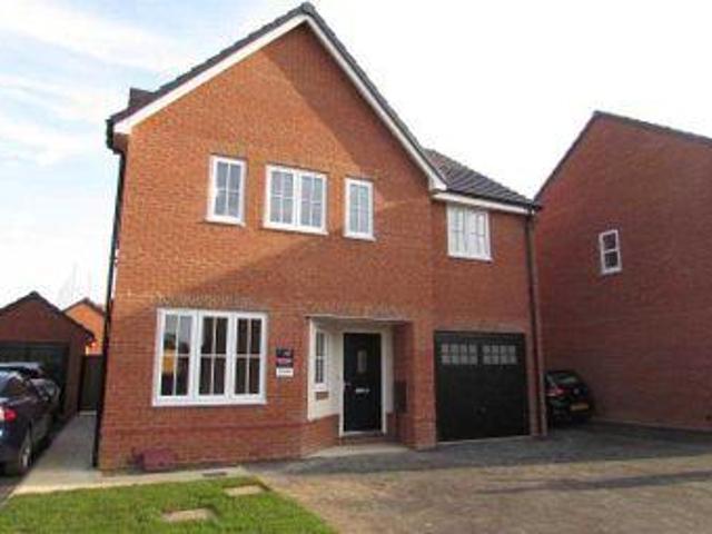 4 Bedrooms Detached house for rent in Little Lane, Ravensthorpe, Northampton NN6