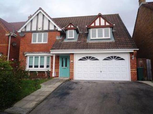4 Bedrooms Detached house for rent in Lon Lindys, Rhoose, Barry CF62
