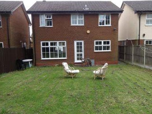 4 Bedrooms Detached house for rent in Pavenham Drive, Birmingham B5
