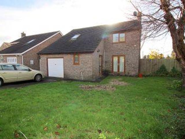 4 Bedrooms Detached house for rent in Priory Oak, Brackla, Bridgend. CF31
