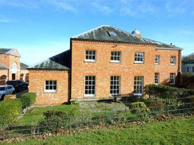 4 Bedrooms Detached house for rent in Runnymede Park, Tite Hill, Egham TW20