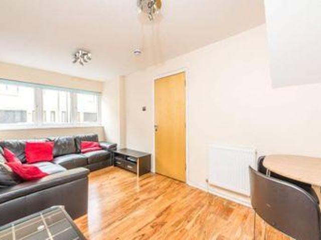 4 Bedrooms Detached house for rent in Roding Mews, London E1W