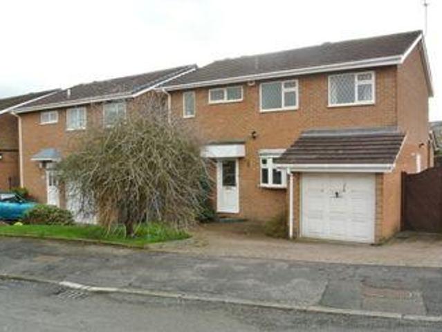 4 Bedrooms Detached house for rent in Rosamond Avenue, Sheffield S17