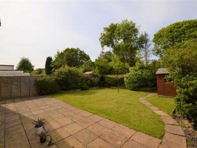 4 Bedrooms Detached house for rent in St. Marys Road, Horsell, Woking GU21
