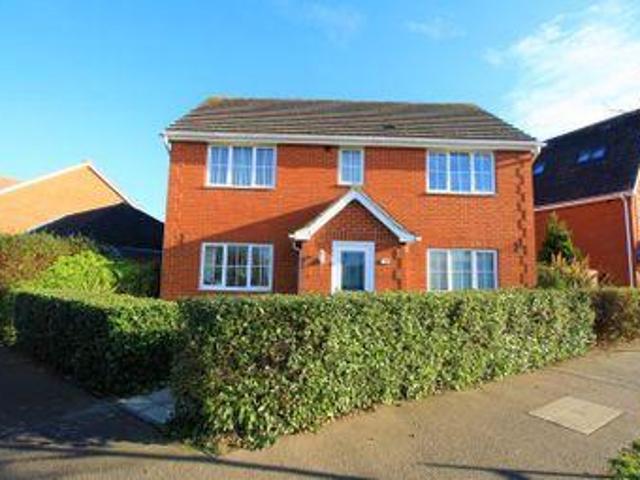 4 Bedrooms Detached house for rent in Titus Way, Colchester CO4