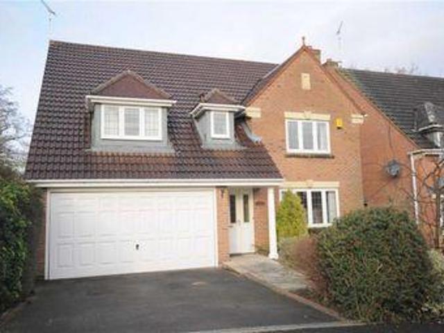 4 Bedrooms Detached house for rent in Wedgwood Avenue, Stone ST15