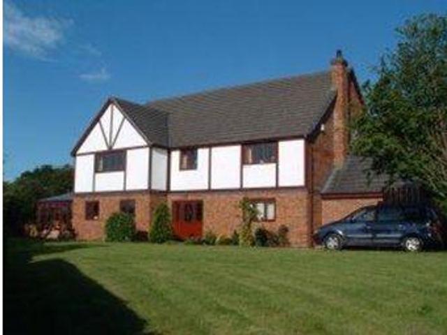 4 Bedrooms Detached house for sale in Myrtle Lane, Holywell CH8