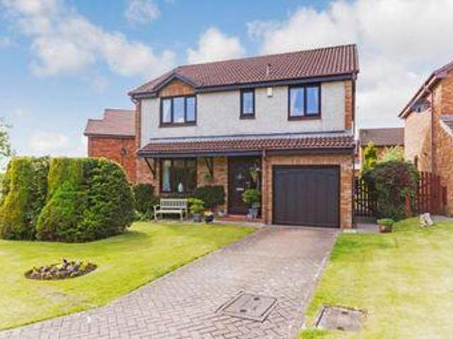4 Bedrooms Detached house for sale in Mcewan Gardens, Stewartfield, East Kilbride, South Lanarkshire G74