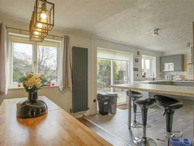 4 Bedrooms Detached house for sale in Meadow Vale, Blackburn BB2