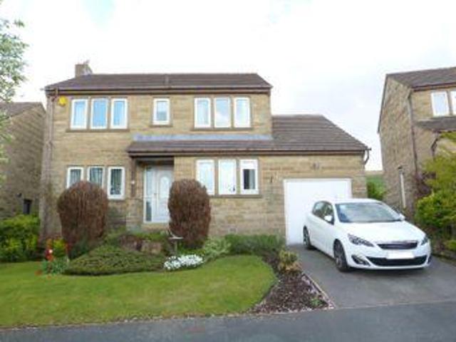 4 Bedrooms Detached house for sale in Meadow Court, Sandy Lane BD15