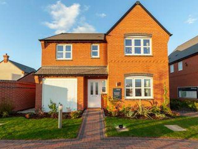 4 Bedrooms Detached house for sale in Mill Lane, Wingerworth S42