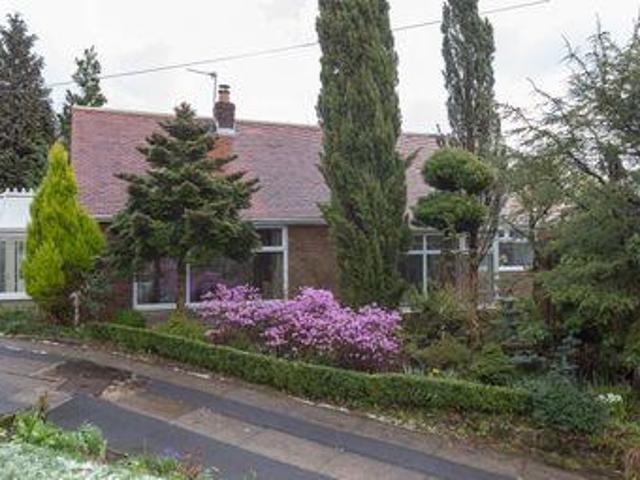 4 Bedrooms Detached house for sale in Moorland Drive, Horwich, Bolton BL6